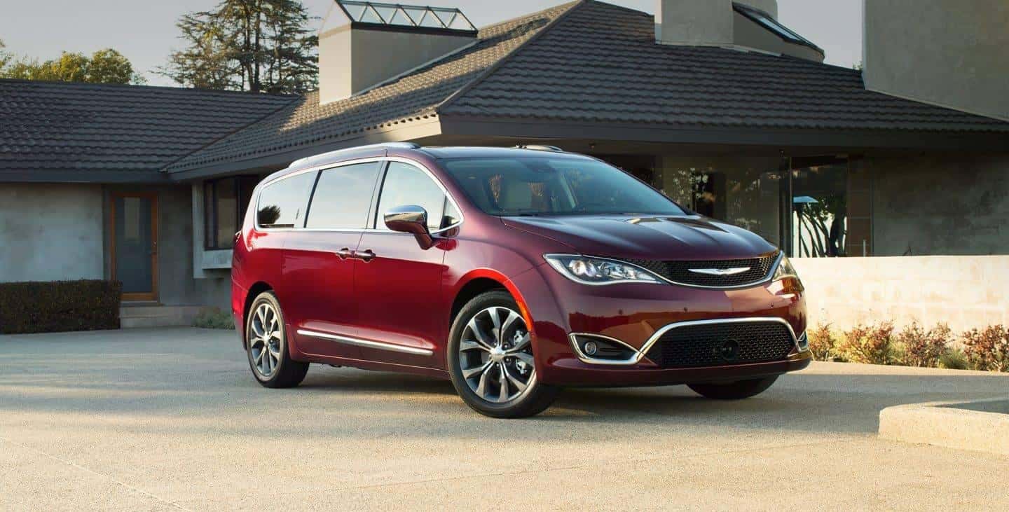 Chrysler Pacifica Named Best Minivan by Popular Mechanics