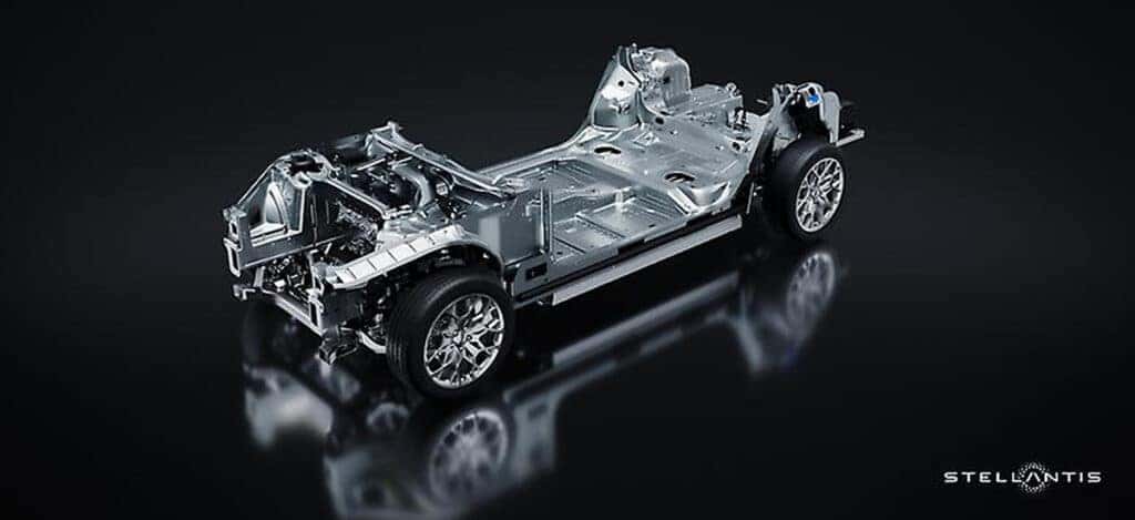 Stellantis Unveils STLA Large Platform for D- and E-Segment BEVs