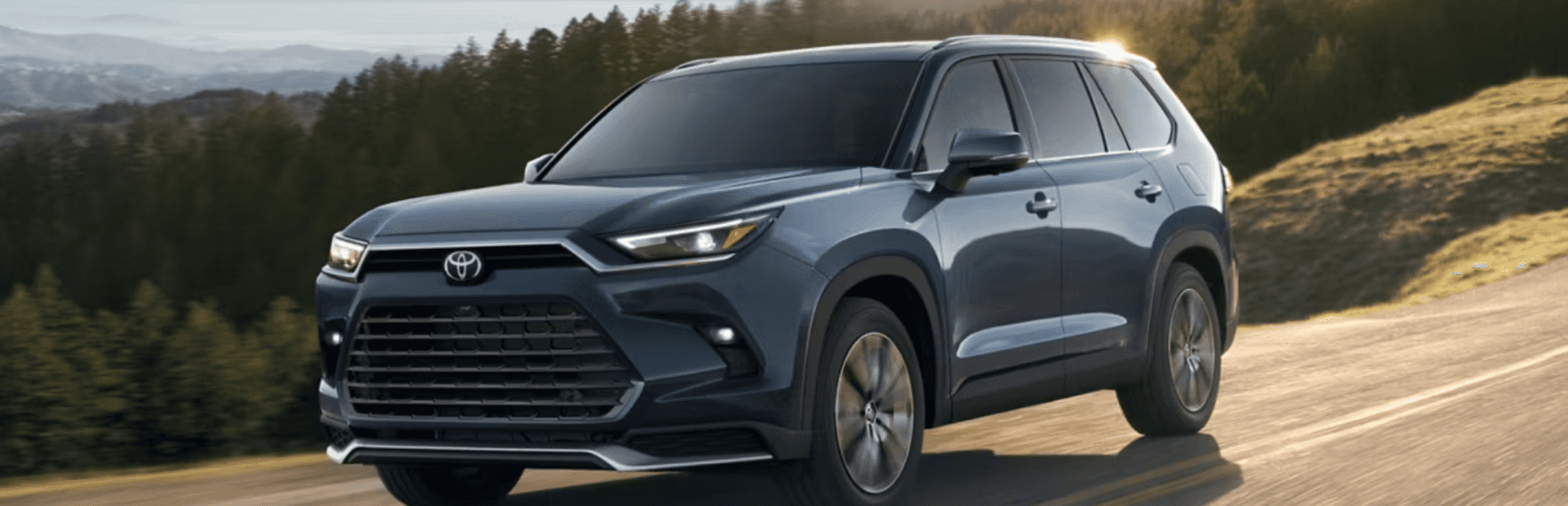 See the New Toyota Grand Highlander in Elmhurst IL | Features Review