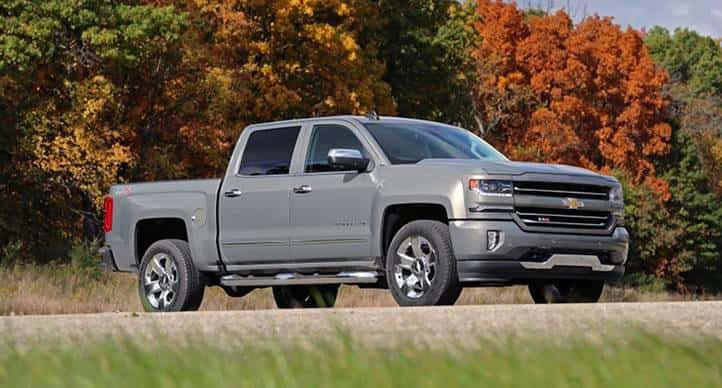 Let’s Compare: Chevy Silverado 1500/GMC Sierra 1500 - Garber Linwood