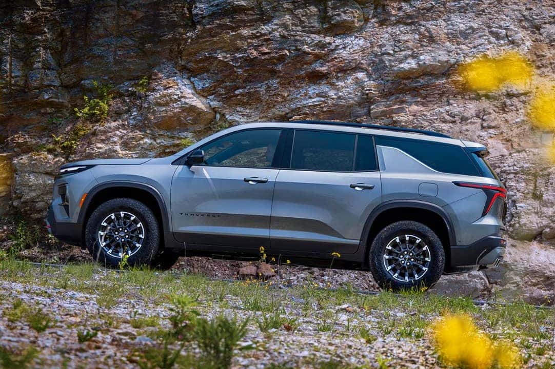 Traverse vs Highlander: SUV Comparison | Greg Hubler Chevrolet