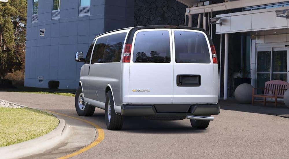 Consider Your Options Before You Choose a Commercial Truck or Van