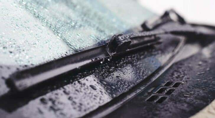Common Questions About Wiper Blade Replacement | Car Dealer