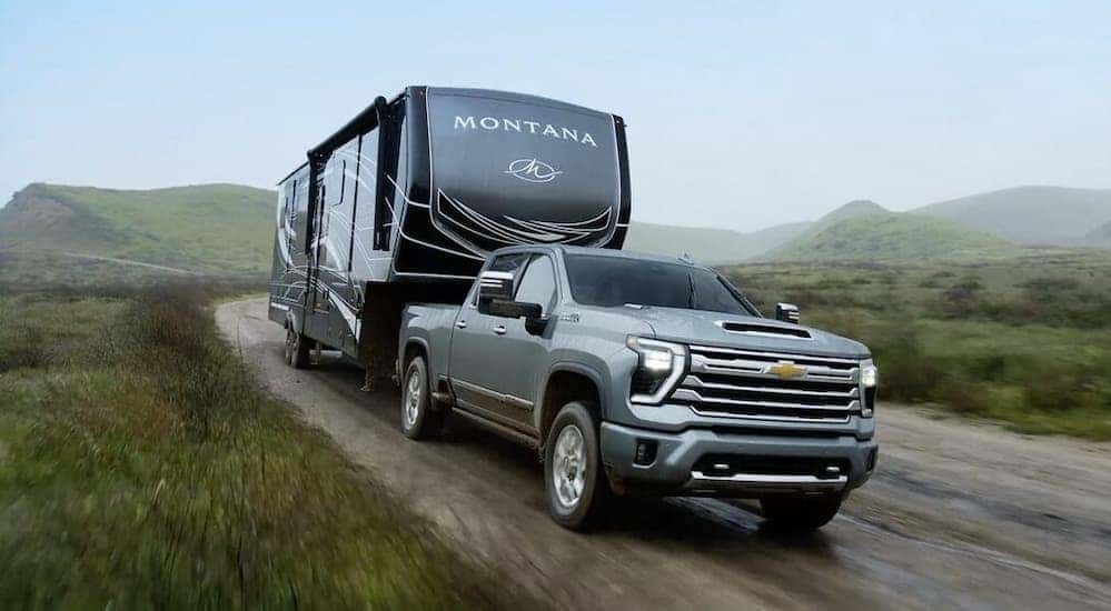 A Closer Look at the Chevy Silverado 2500's Advanced Trailering Tech