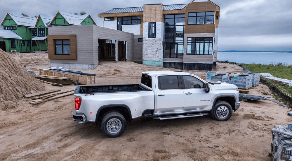 A Guide to Buying a Commercial Chevy Silverado | Truck Dealer