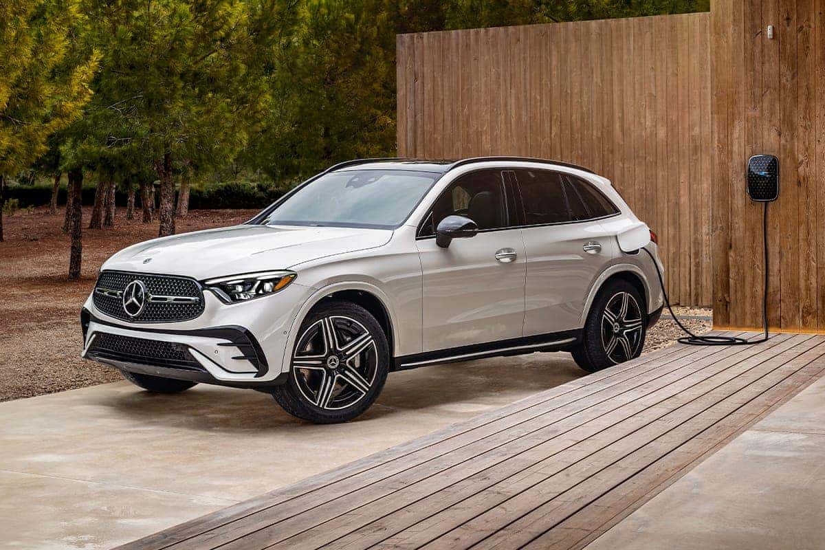 2025 Mercedes-Benz GLC SUV Hybrid Overview | Mercedes-Benz of Palm Springs