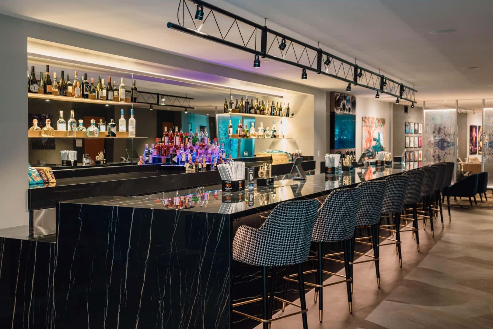 Newly Renovated Lounge Revealed at Smart Financial Centre | Mercedes ...