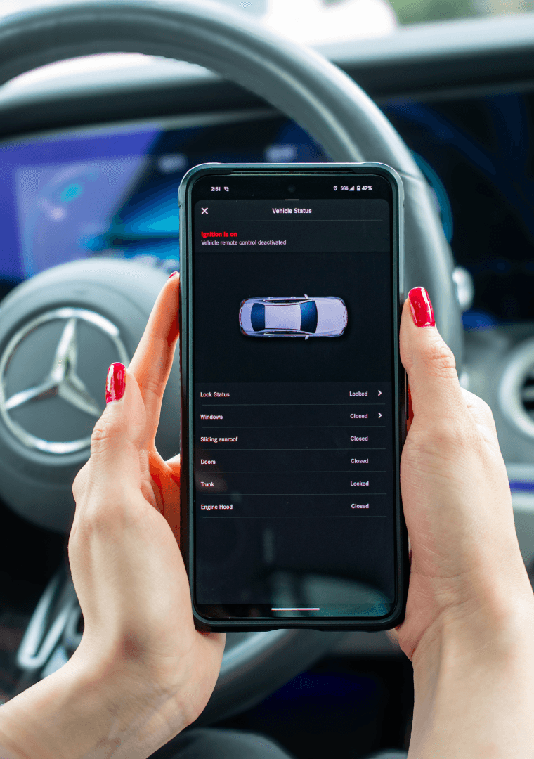 The Mercedes-Benz App: Control Your Car from Anywhere | Mercedes-Benz ...